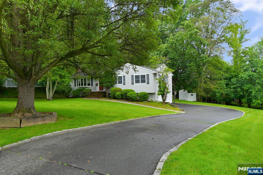 MLS Number 25020215 - 3 bed,2 bath, Residential Property for $679,000 ...