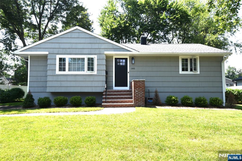 MLS Number 25020706 - 3 bed,1 bath, Residential Property for $679,000 ...