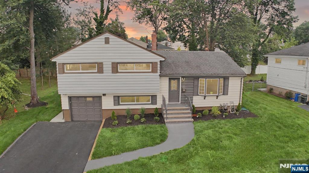 MLS Number 25020983 - 4 bed,3 bath, Residential Property for $799,999 ...