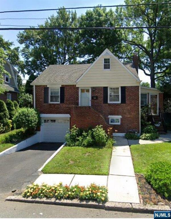 MLS Number 25021314 - 4 bed,1 bath, Residential Property for $799,900 ...