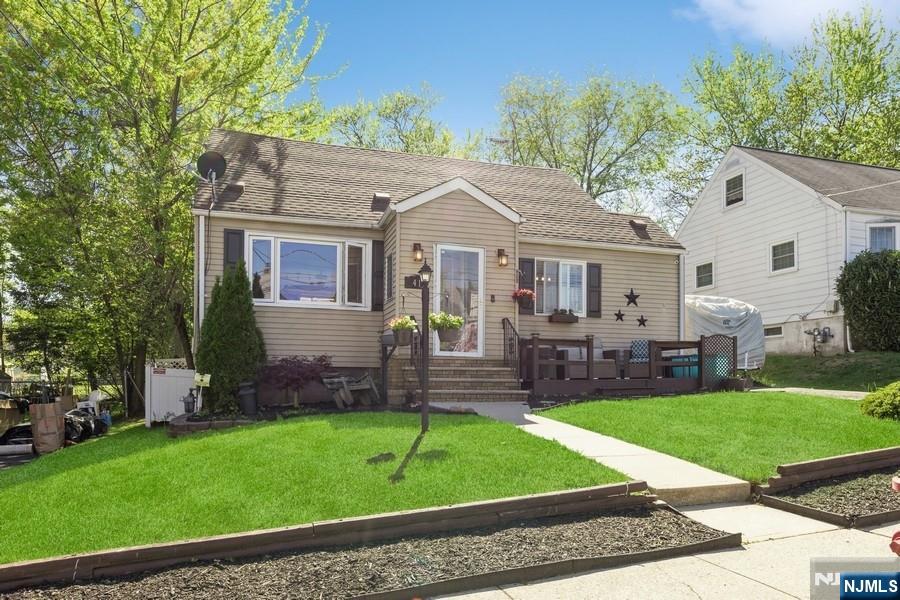 MLS Number 25021441 - 3 bed,2 bath, Residential Property for $575,000 ...