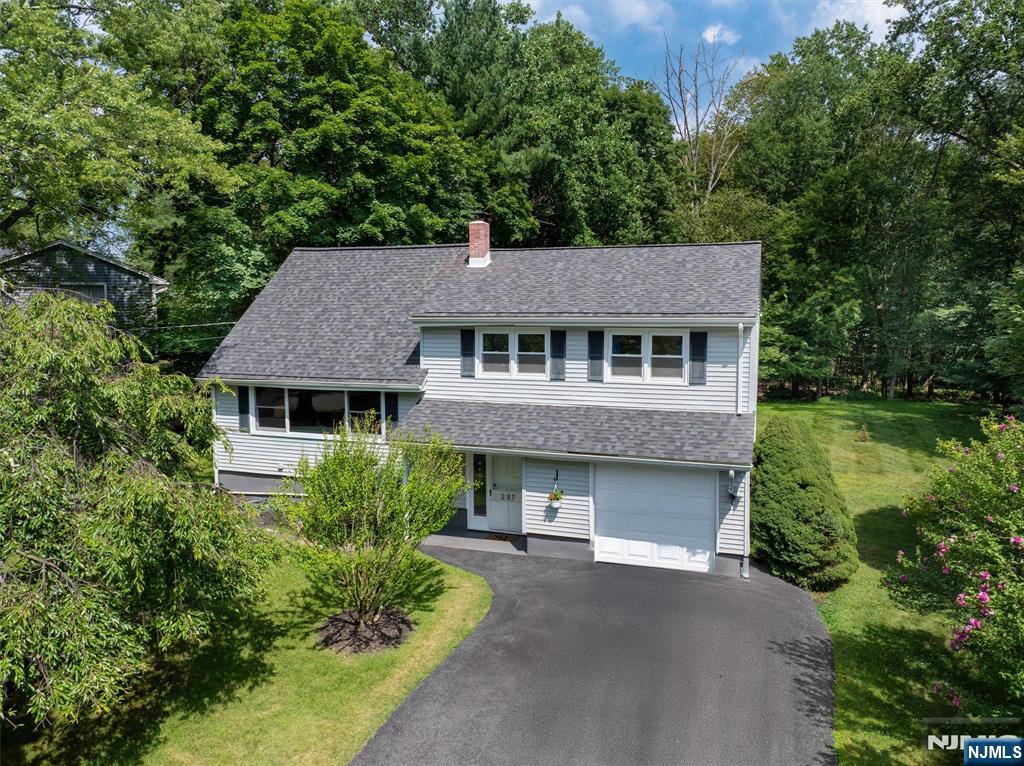 MLS Number 25022174 - 4 bed,1 bath, Residential Property for $699,900 ...