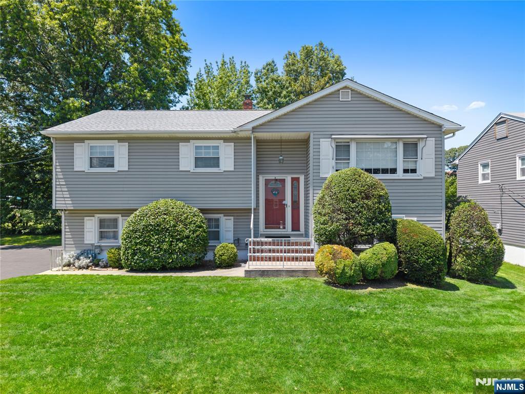 MLS Number 25022202 - 3 bed,2 bath, Residential Property for $599,000 ...