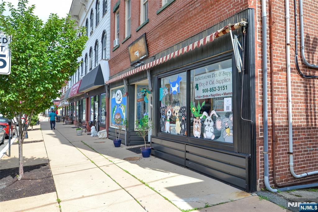 MLS Number 25025164 - Commercial Property for $ 995,000.00 - 141-143 ...