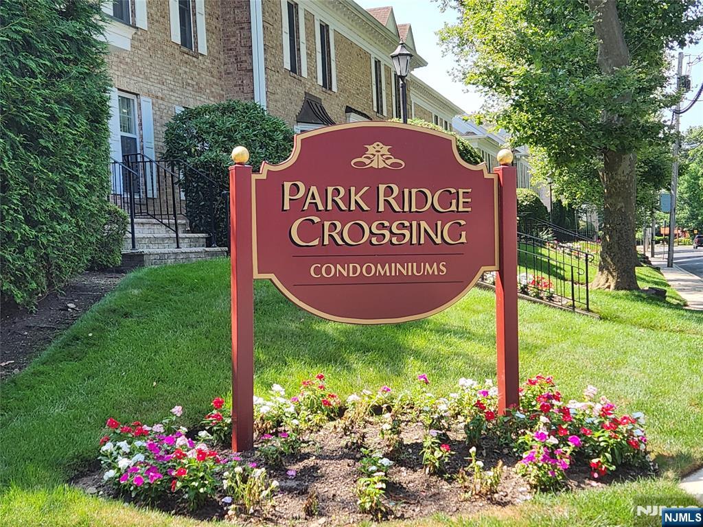MLS Number 25025595 - 2 bed,2 bath, Condo/Coop/Townhouse Property for ...