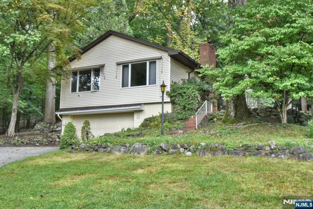 73 Norman Drive Ramsey NJ 07446 | Sold