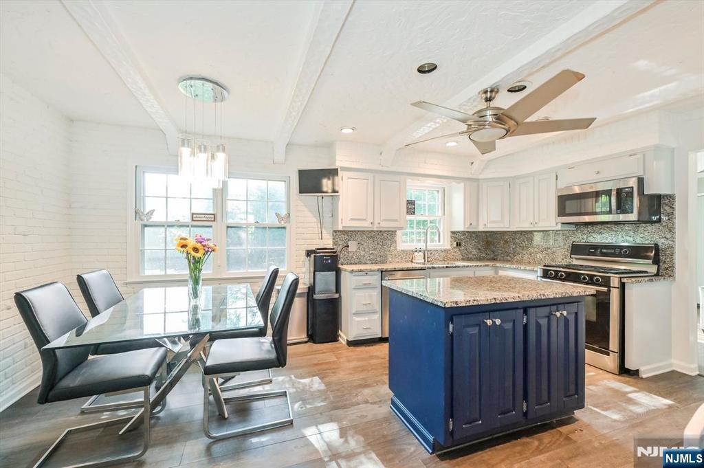 MLS Number 25026024 - 4 bed,2 bath, Residential Property for $1,089,000 ...