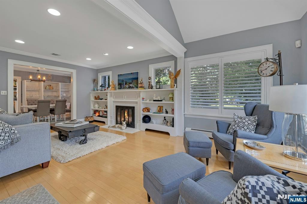 MLS Number 25026137 - 4 bed,2 bath, Residential Property for $1,199,000 ...