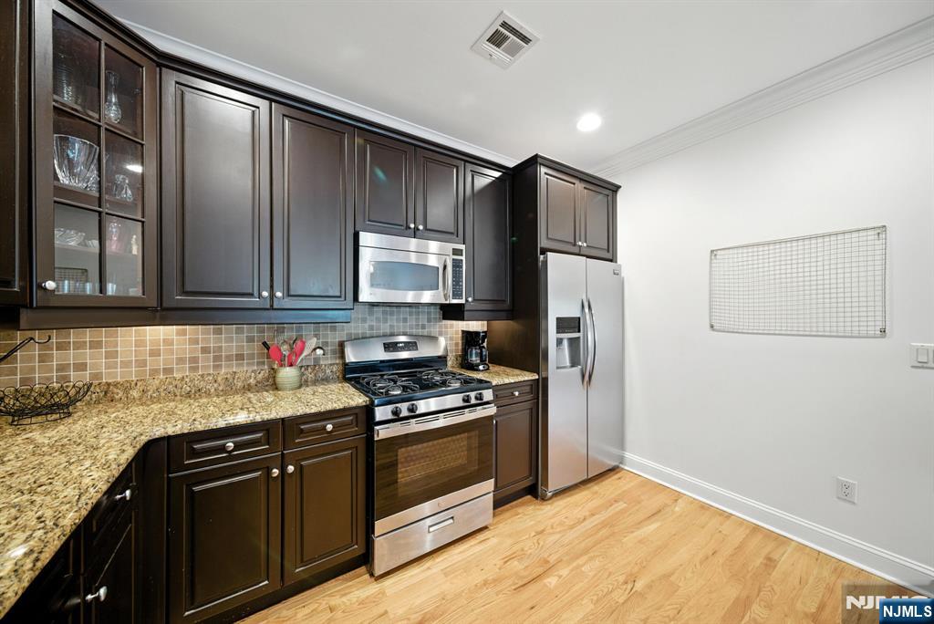 MLS Number 25026537 - 1 bed,1 bath, Condo/Coop/Townhouse Property for ...