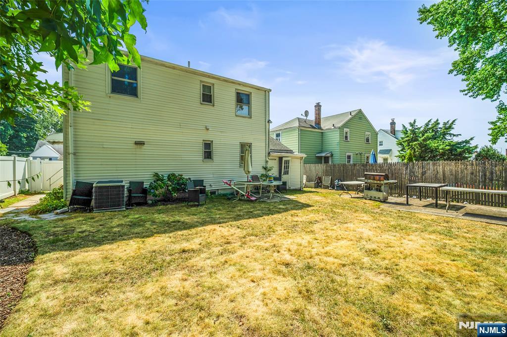 MLS Number 25027420 - 3 bed,2 bath, Residential Property for $499,000 ...