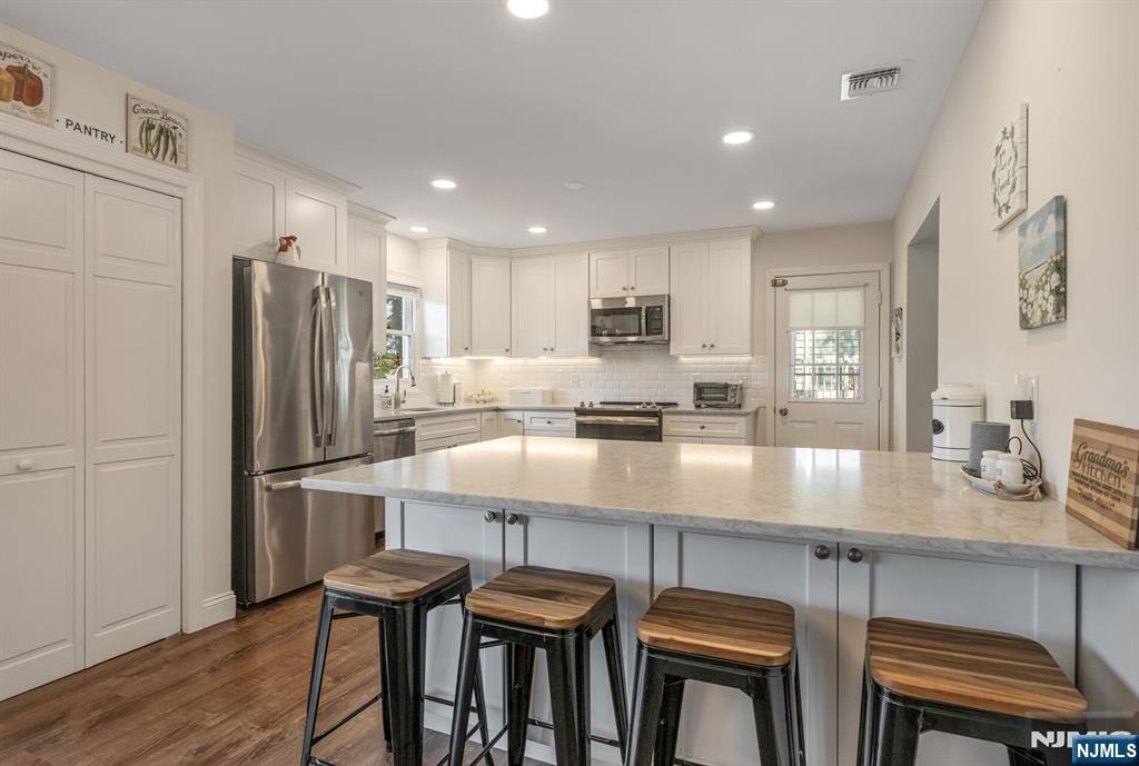 MLS Number 25033881 - 3 bed,3 bath, Residential Property for $680,000 ...