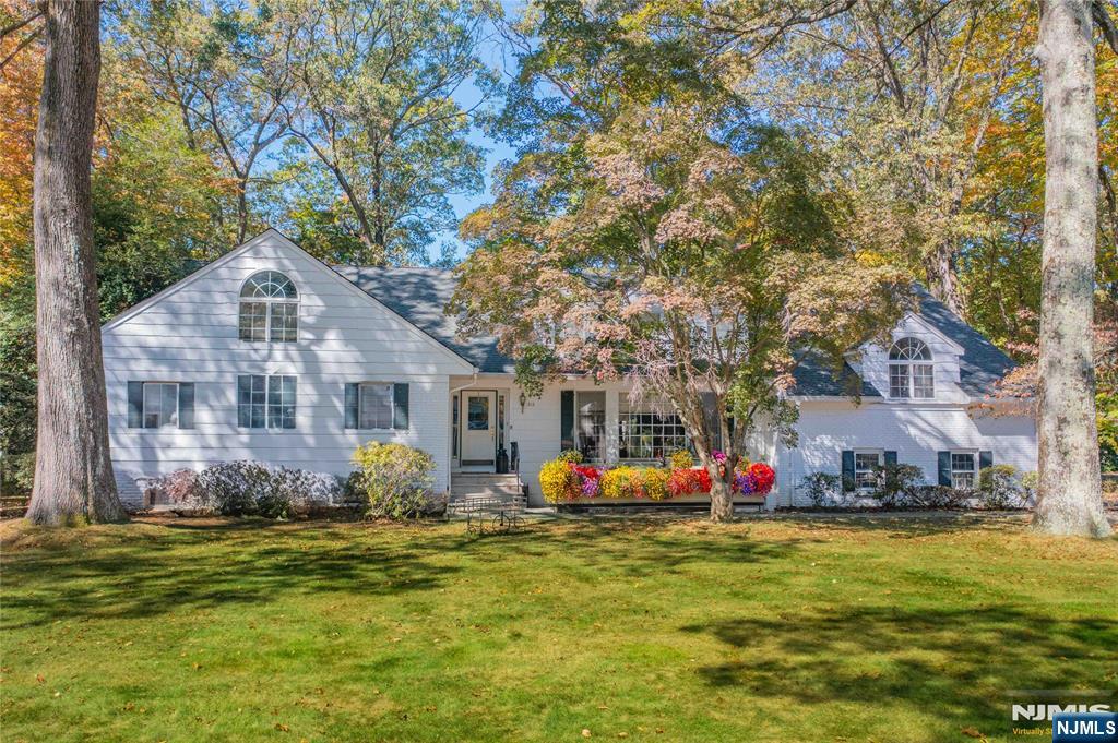 212 Arbor Road Franklin Lakes NJ 07417 | Pending