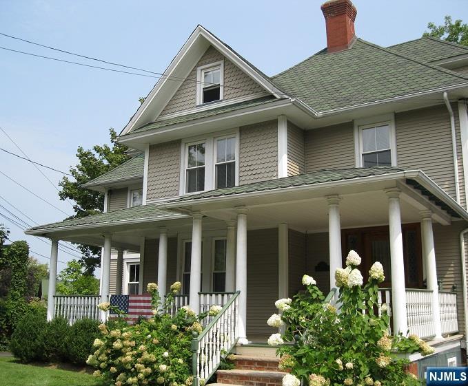 143 Union Ground floor Ridgewood NJ 07450 | Active