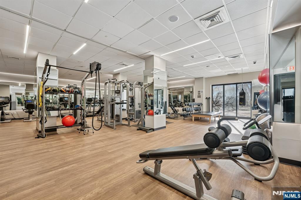 1512 Palisade Avenue 16L Fort Lee NJ 07024 | Active