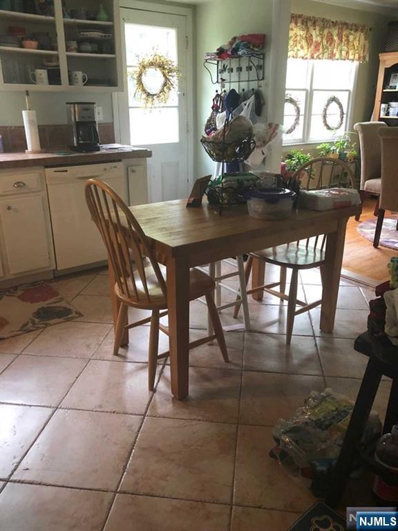 MLS Number 26001568 - 3 bed,1 bath, Rentals-Residential Property for ...